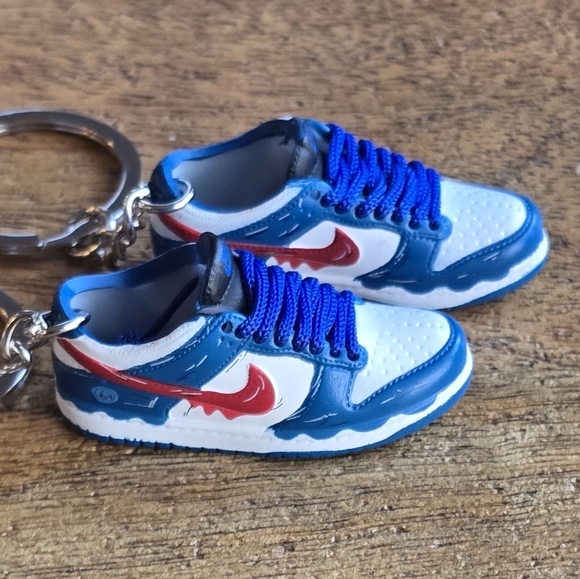 Nike | Accessories | Nike Dunk 3d Keychain Set Blue White Sneaker ...